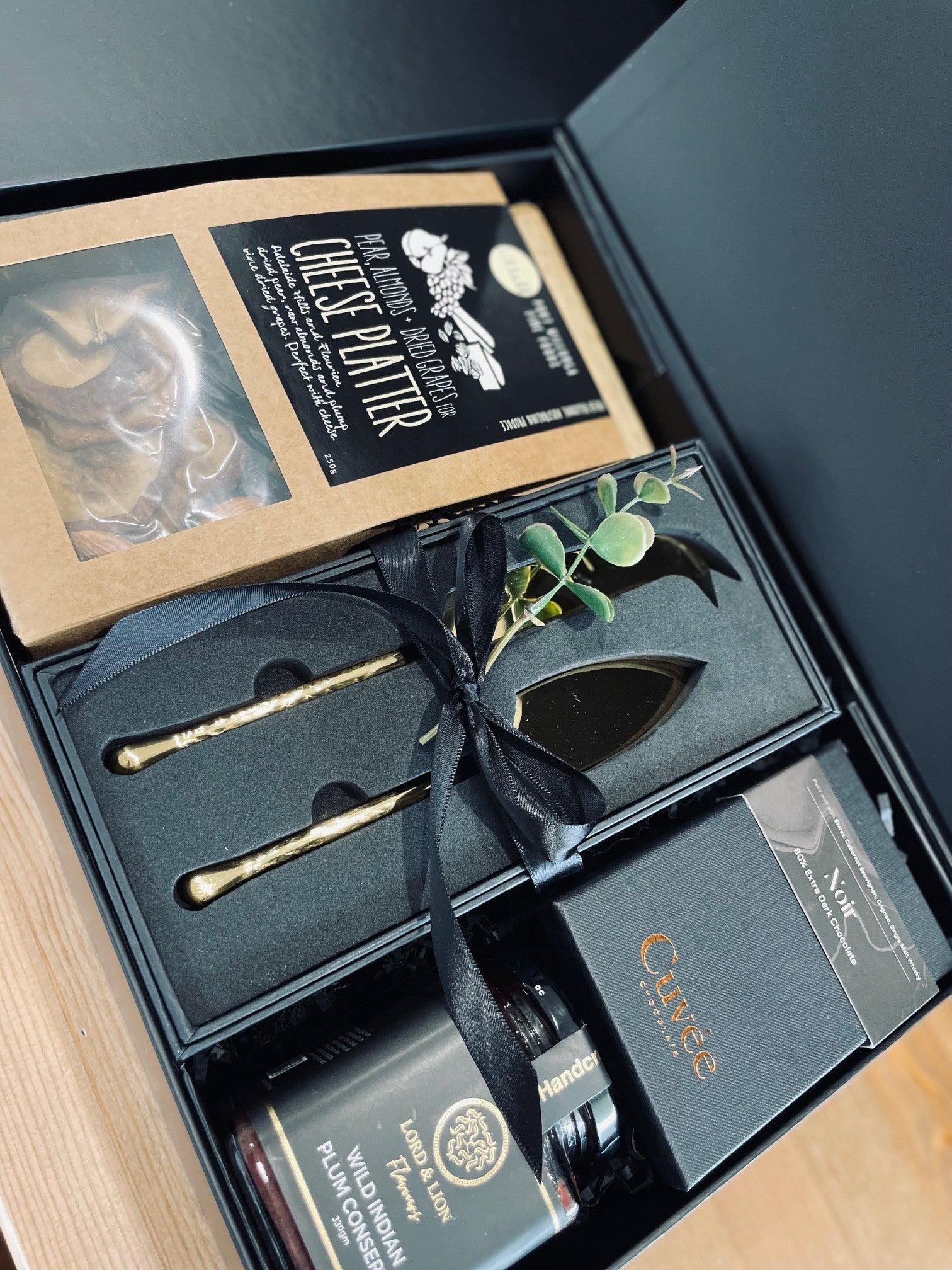 Luxe Golden Harvest Indulgence – Luxe Studio Gifting