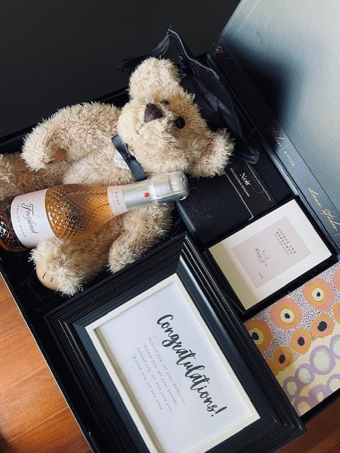 The Visionary Graduate – Luxe Studio Gifting